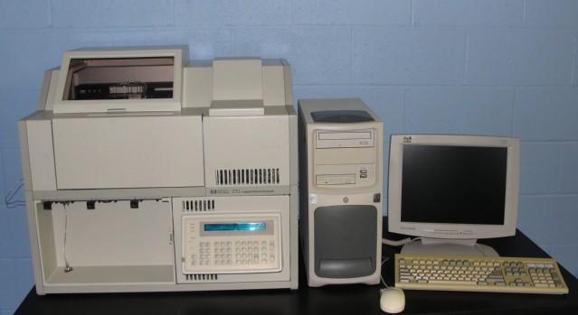 ALT ITEM: 15869 | 1090 Liquid Chromatograph