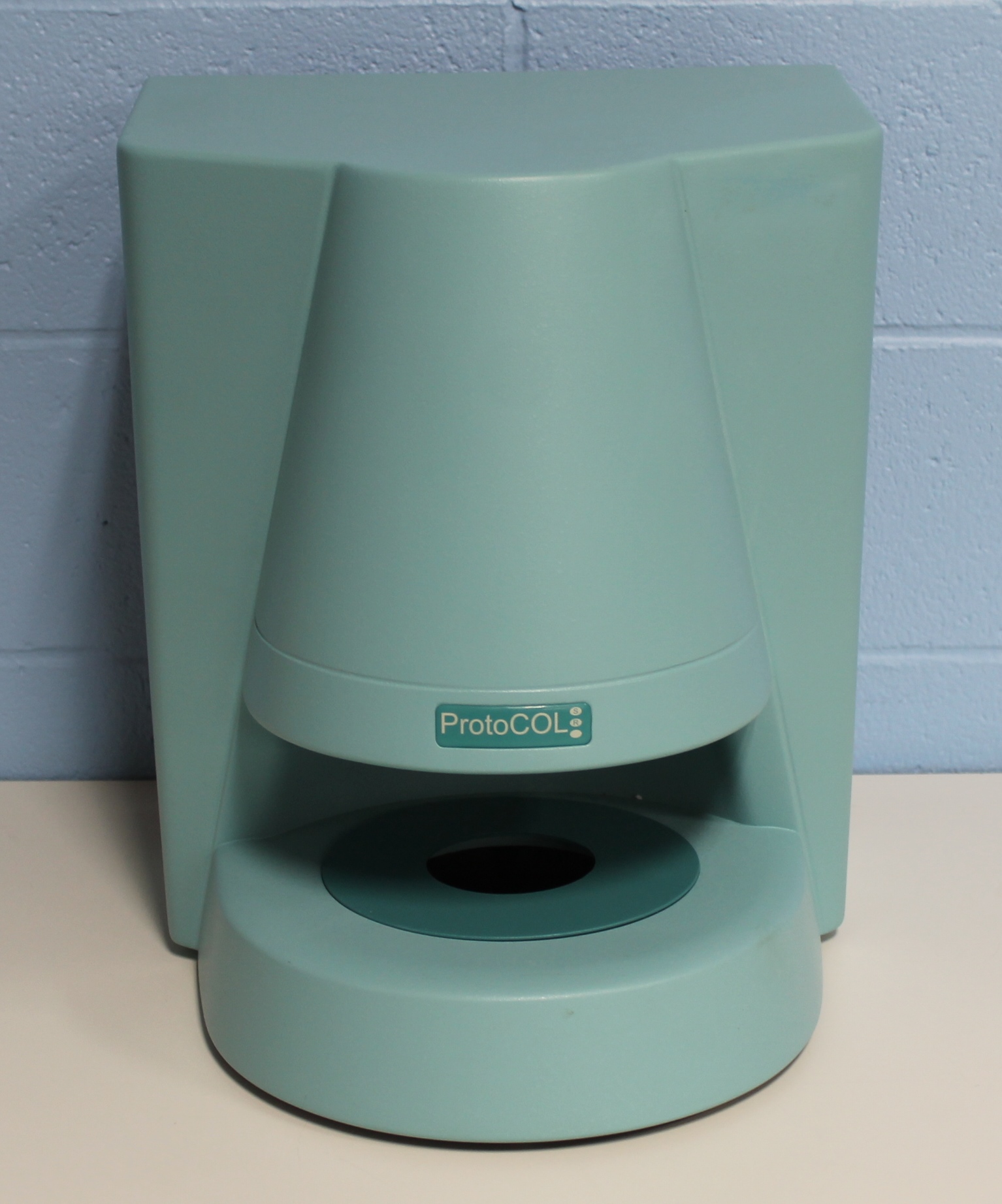 Microbiology International Synoptics ProtoCOL SR 92000 Automated Colony ...