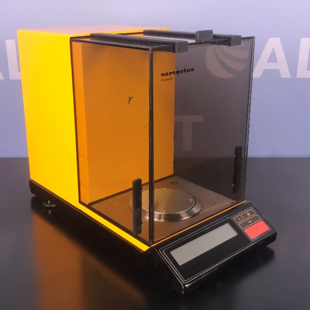 ALT ITEM: 26582 | R300S Digital Scale