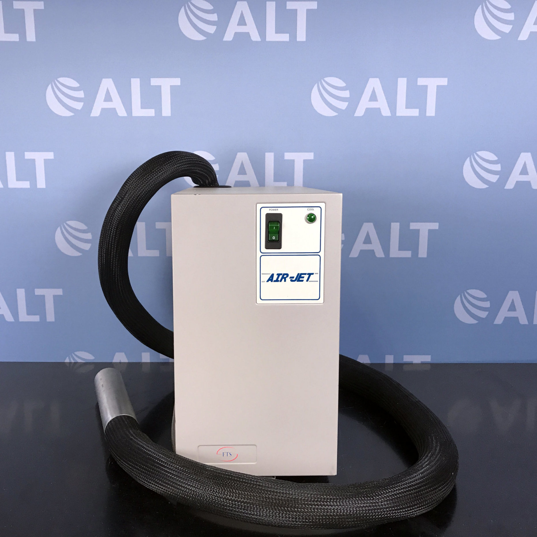 ALT ITEM: 28962 | Air Jet Sample Cooler System Model XRII851