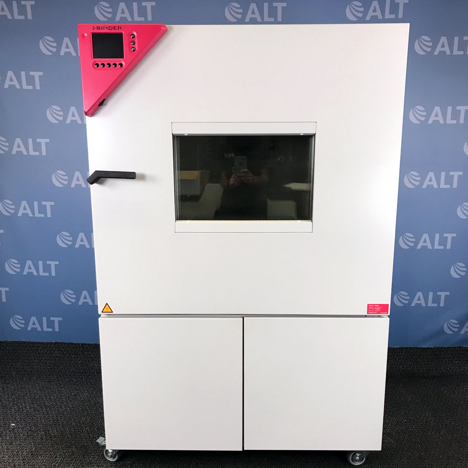 ALT ITEM: 24122 | MKF 240 Dynamic Climate Chamber