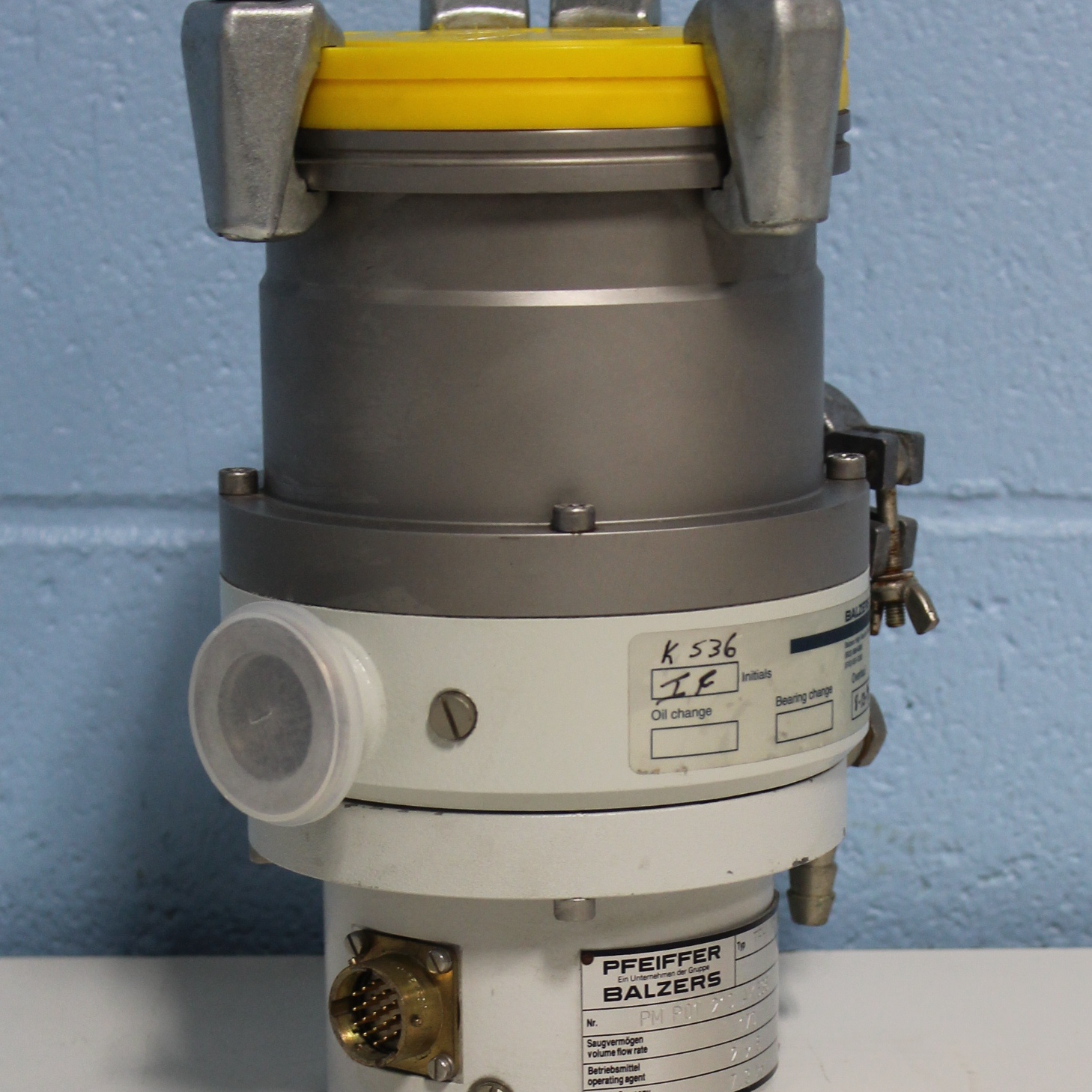 ALT ITEM: 20648 | Balzers TPH-170 Turbo Molecular High Vacuum Pump