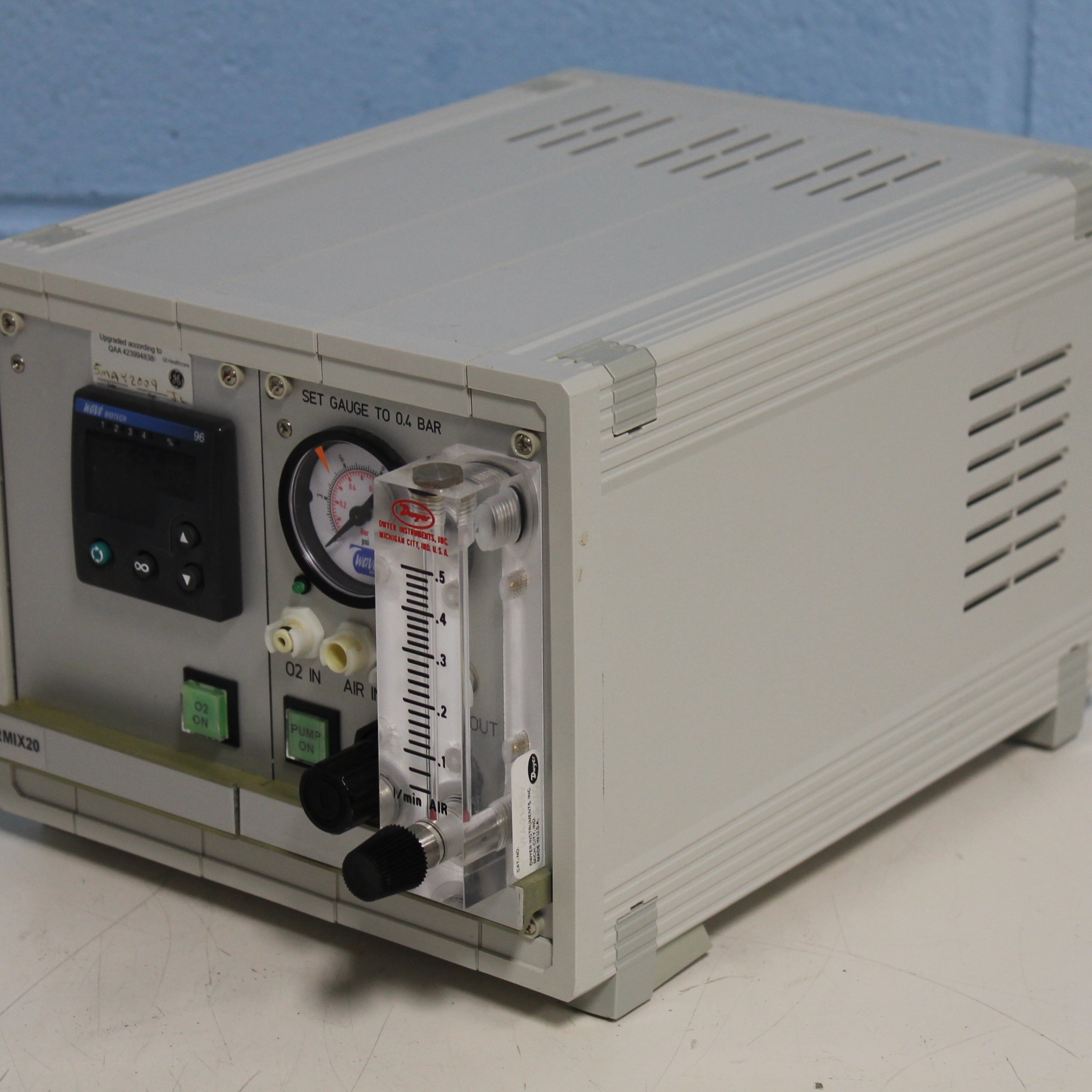 ALT ITEM: 22801 | CO2MIX20-R CO2/air controller