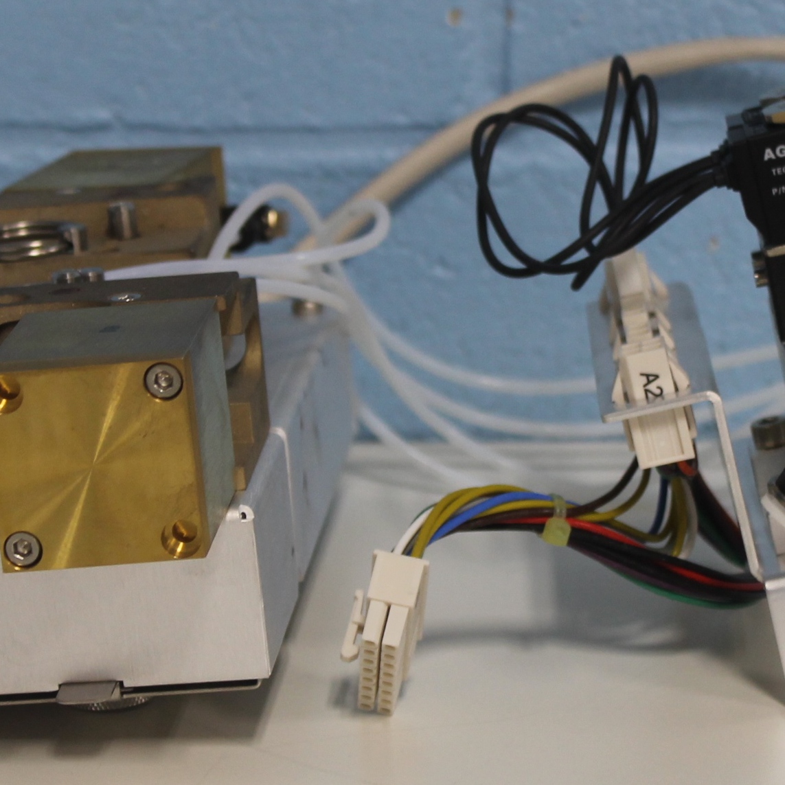 ALT ITEM: 22130 | Heated Valve Box Kit with 2 Switching Valve