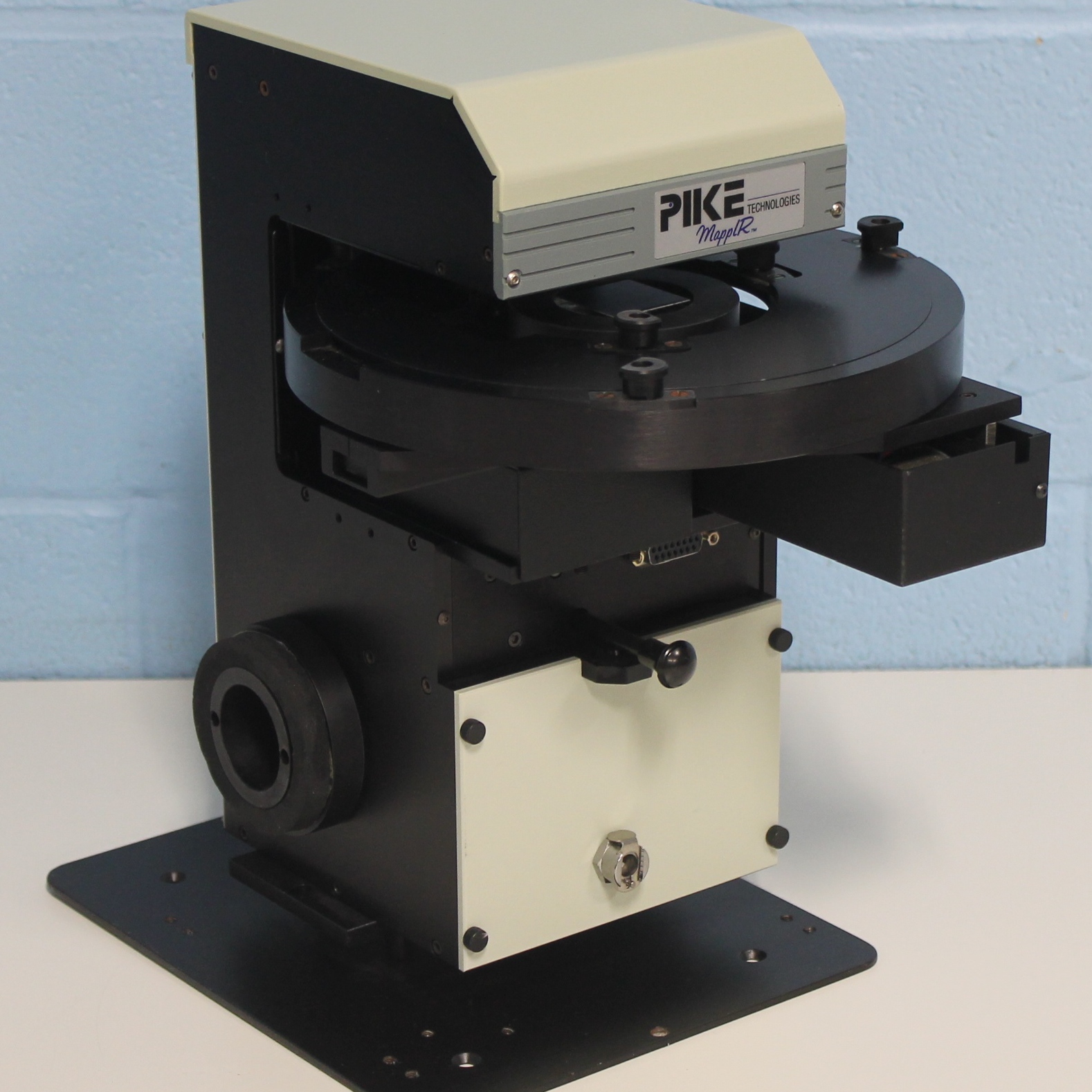 ALT ITEM: 22148 | MappIR Automated Sampling Wafer Accessory