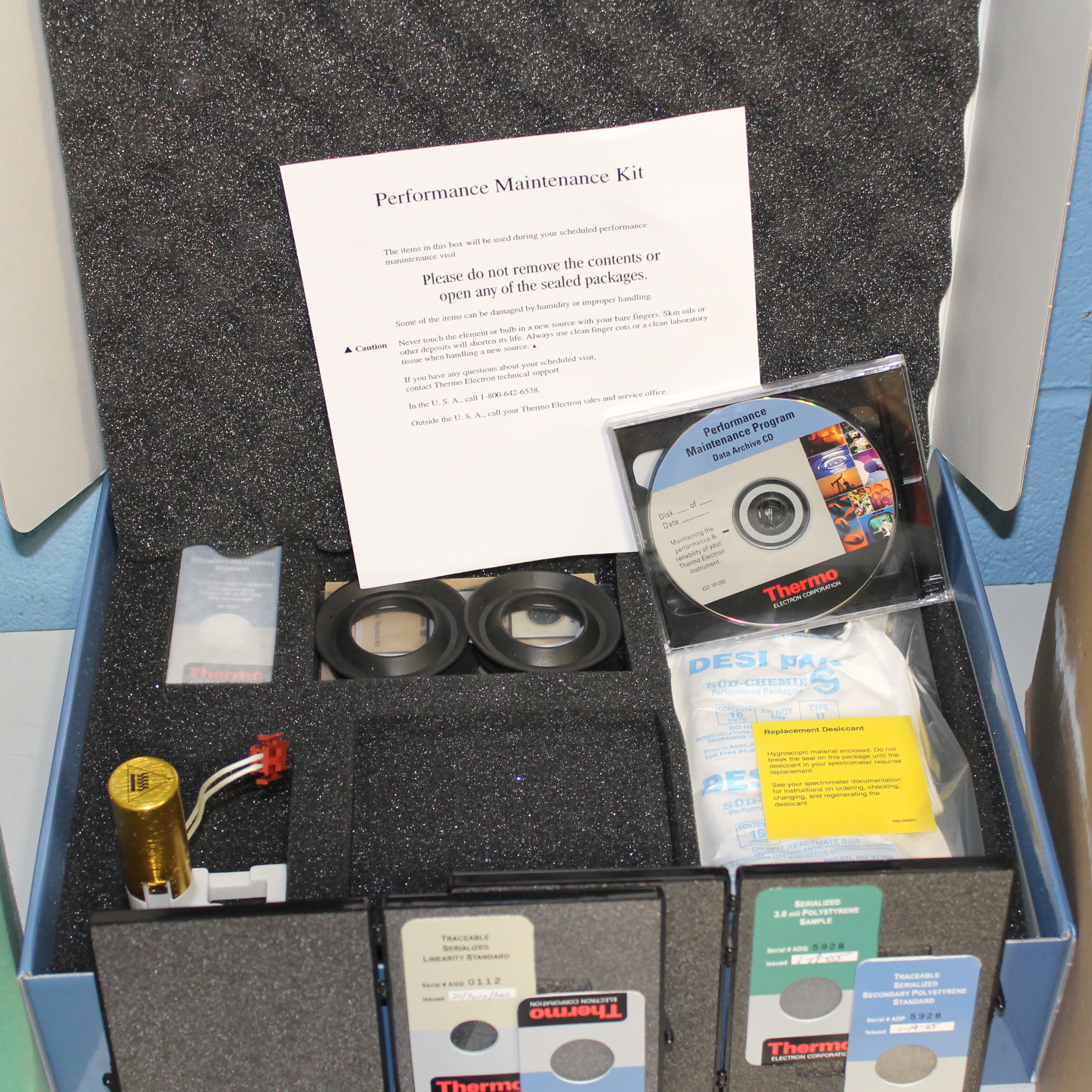 ALT ITEM: 20411 | Nicolet 4700 FT-IR Spectrometer System