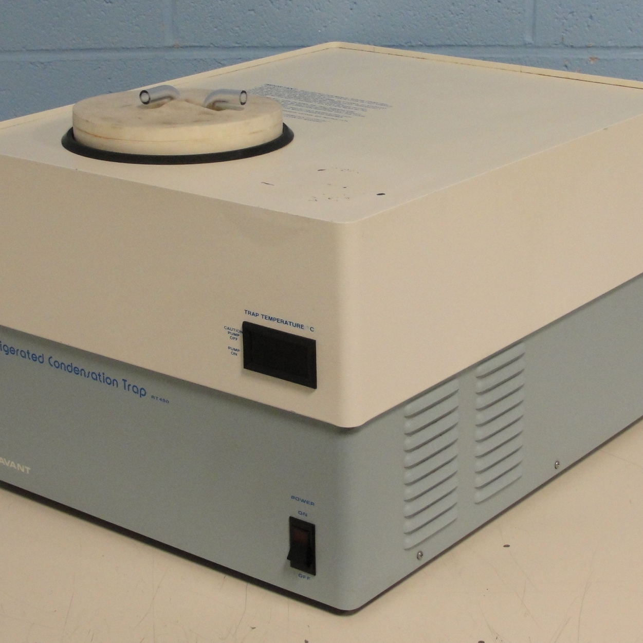 ALT ITEM: 18906 | RT-490 Refrigerated Condensation Trap