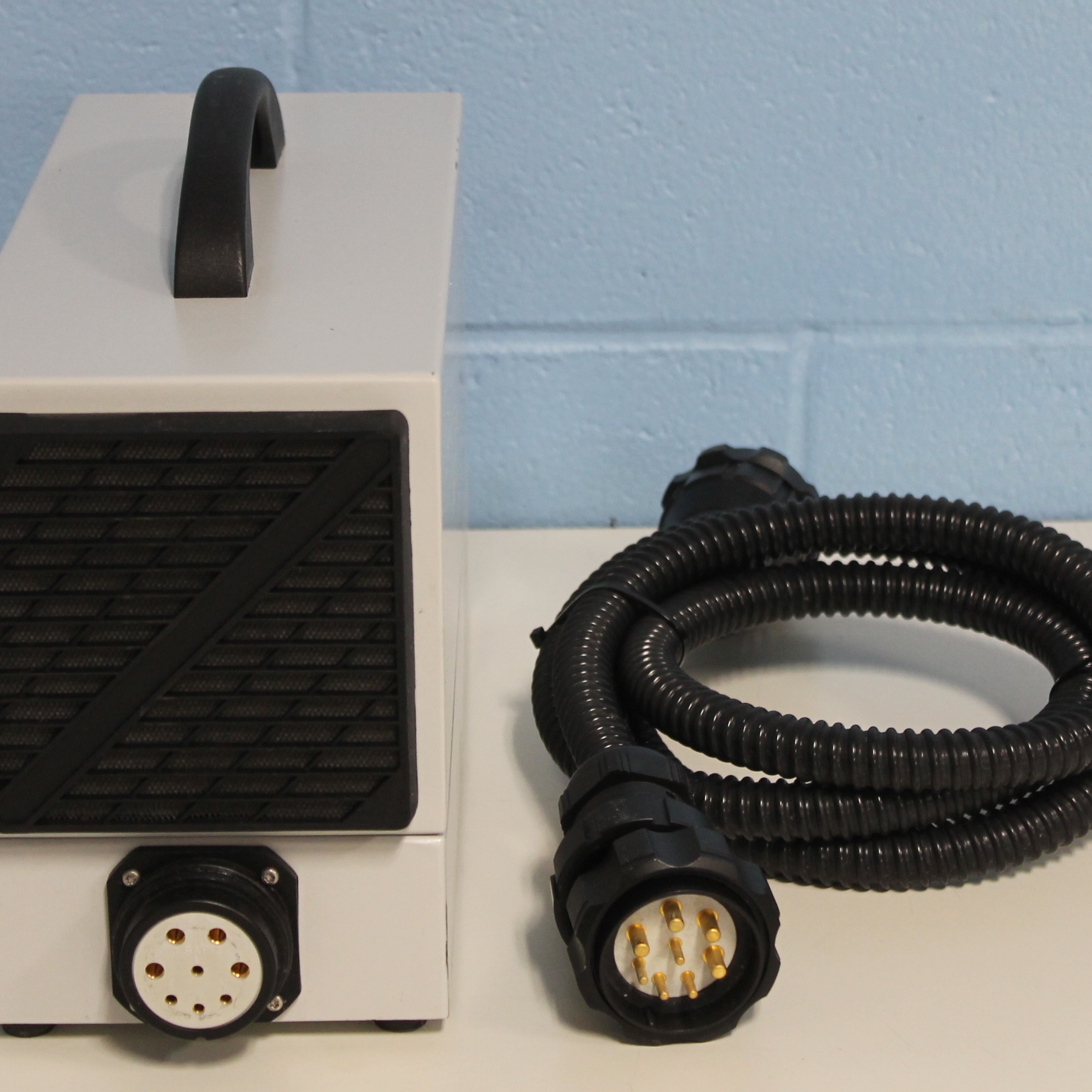 ALT ITEM: 22796 | Stem React Array Power Supply