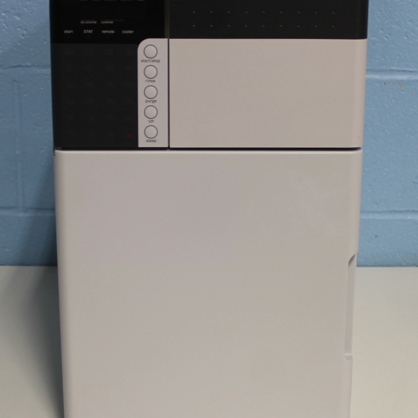 ALT ITEM: 23380 | SIL-20AC Autosampler